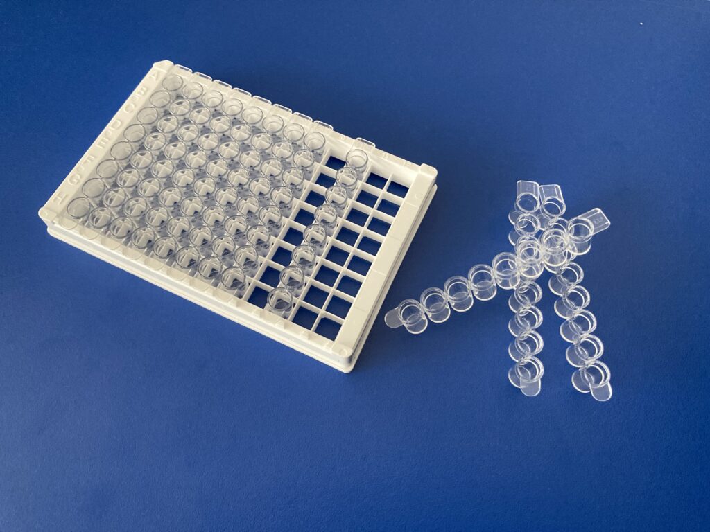 Placa elisa 96 pozos - Amunet Laboratorio Portable
